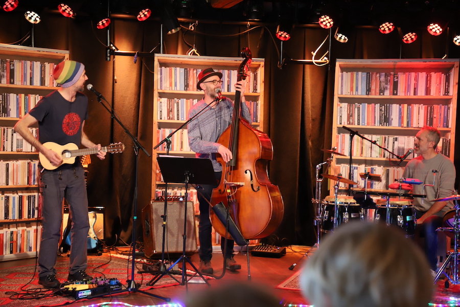 Skøn eftermiddag med musik for børn og voksne