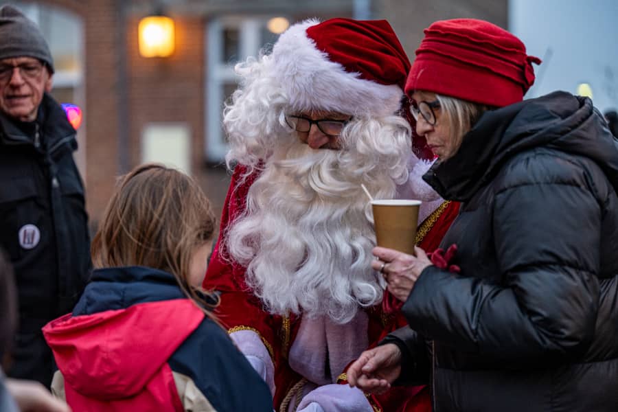 Julemanden set i AakirkeJULEby